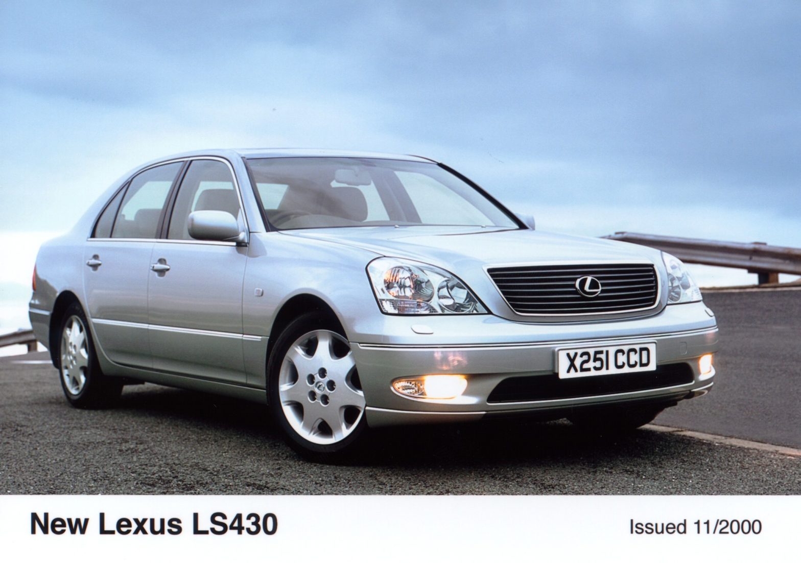 LS 430 Archive (2000 - 2003) - Lexus Media Site