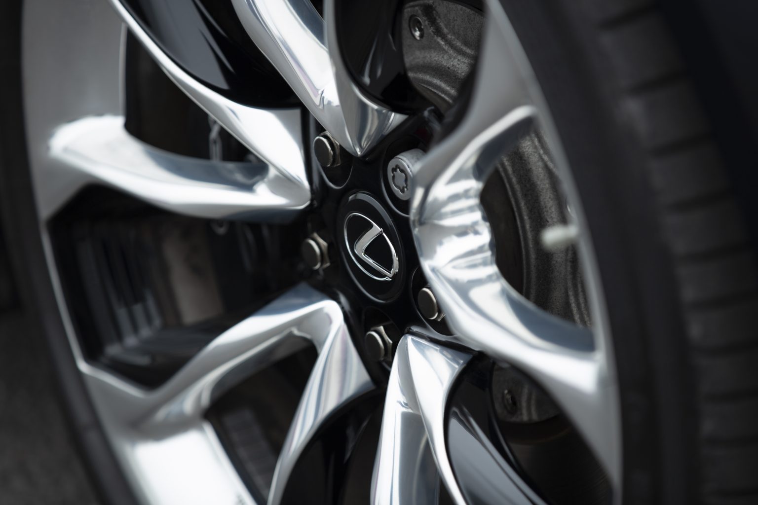 Nature's Brilliance Captured - New Lexus Structural Blue - Lexus Media Site