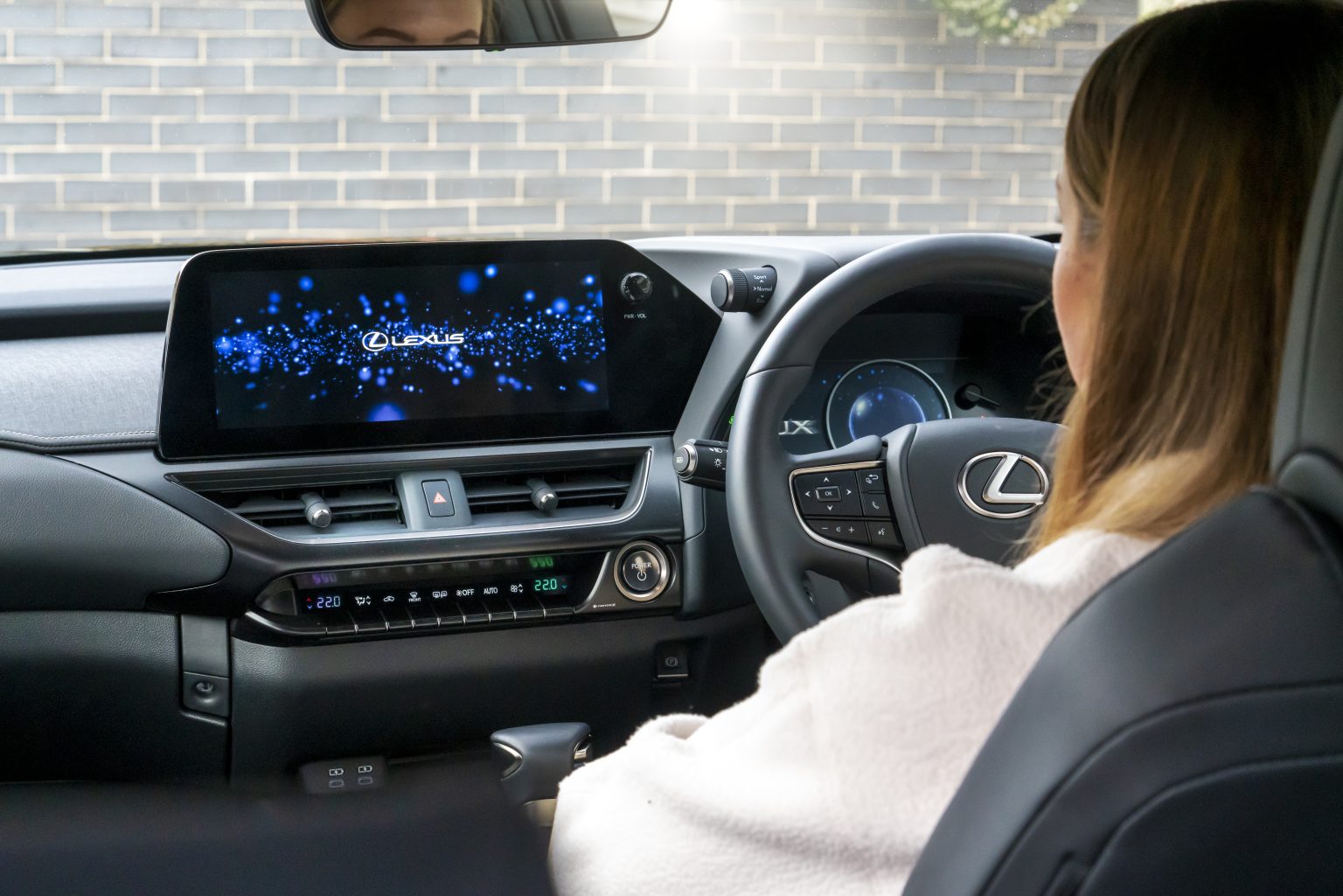 The New Lexus UX - Lexus Media Site